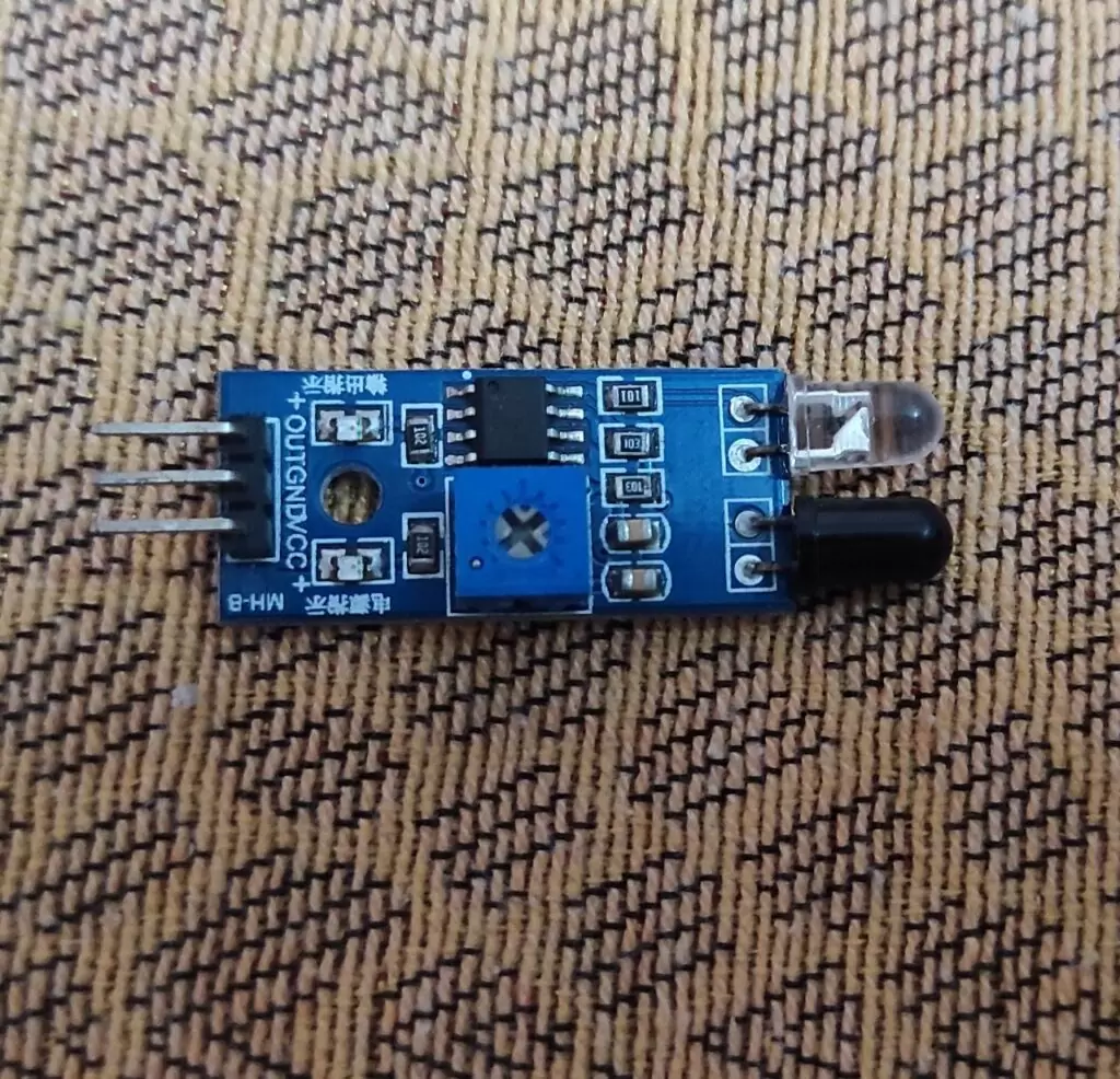 Raspberry Pi with IR Sensor | LM358 using Pyhton | Raspberry pi tutorial