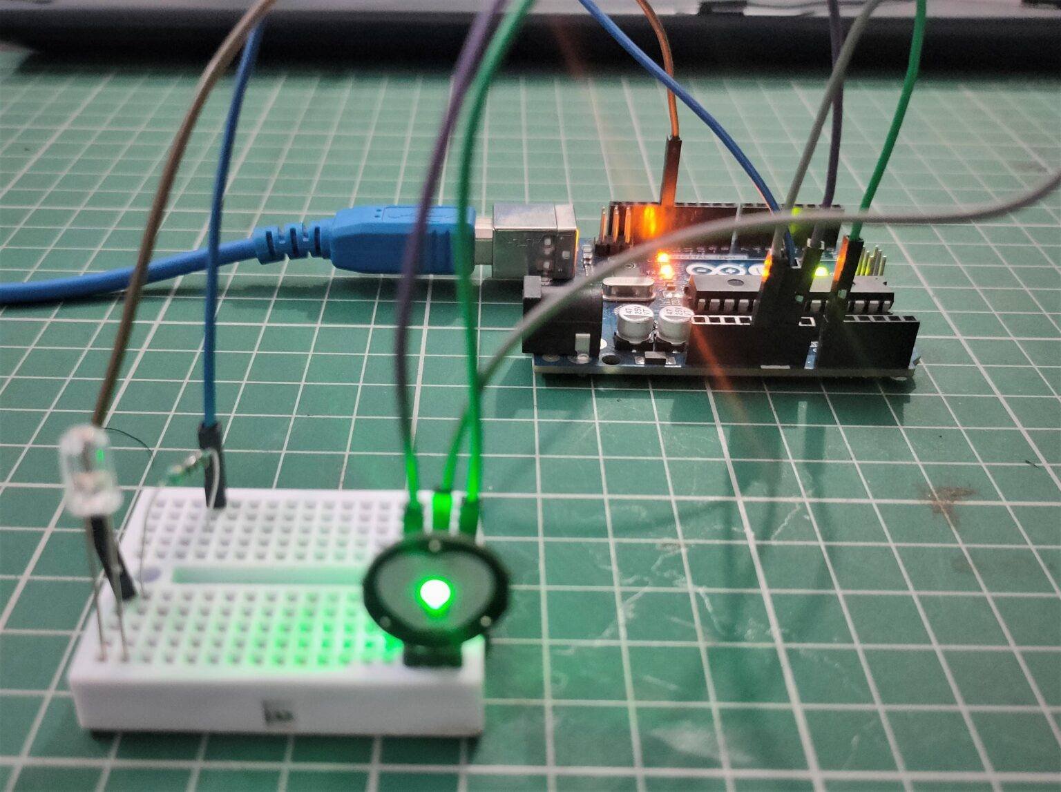 Pulse Sensor Interfacing with Arduino | How Pulse Sensor works tutorials?