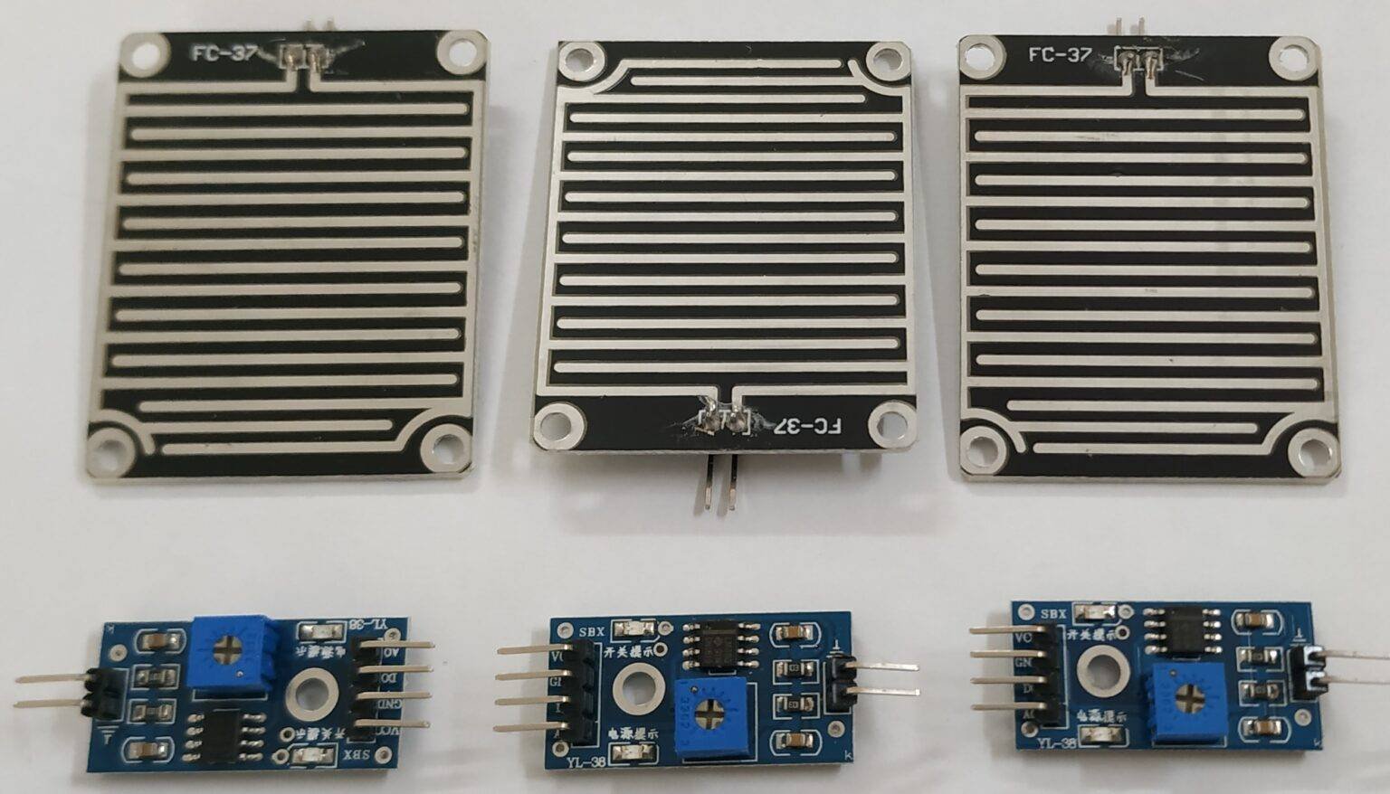How Rain sensor Working and Uses? Applications of rain drop sensor diagram